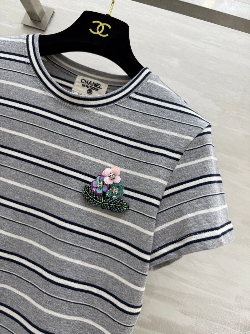 Brand-authenticated Unclassified Brand T-Shirts