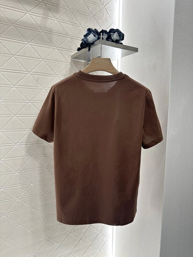 Real Unclassified Brand T-Shirts