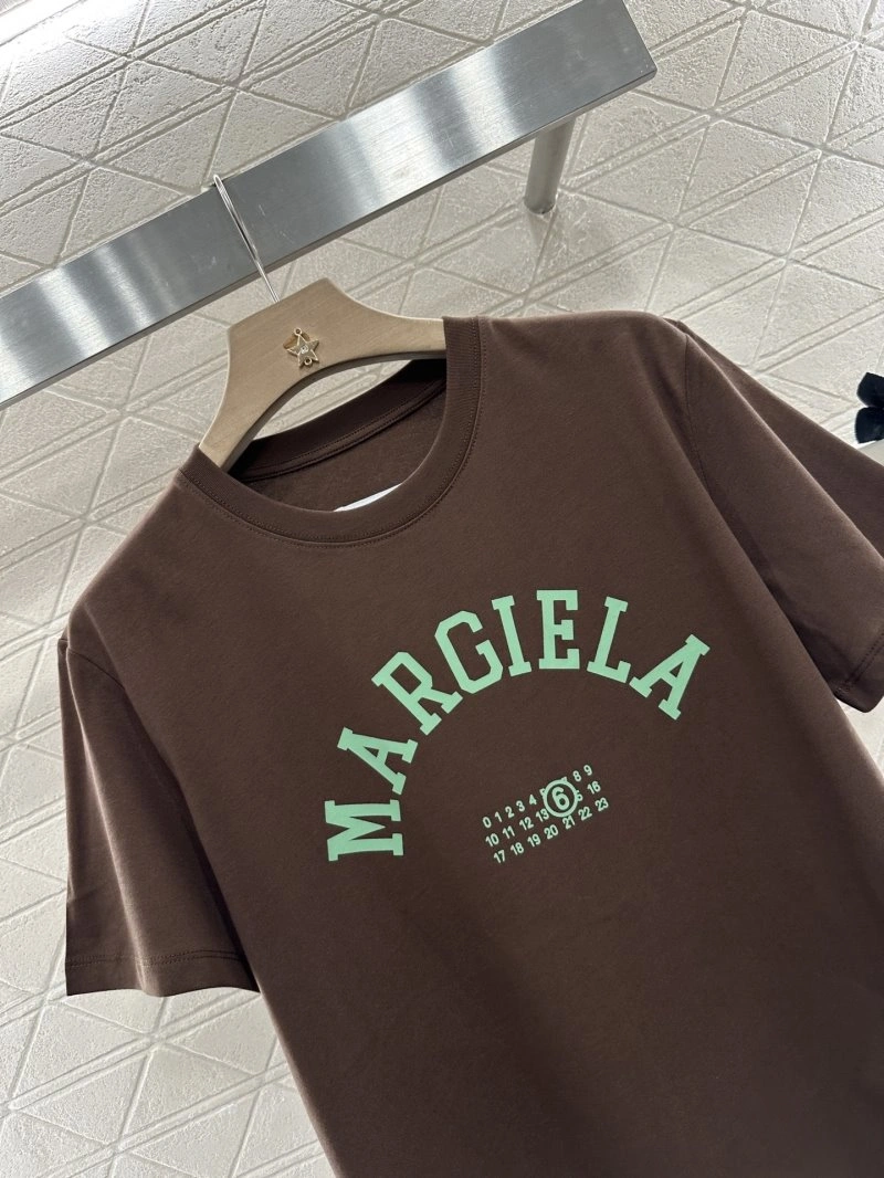 Real Unclassified Brand T-Shirts