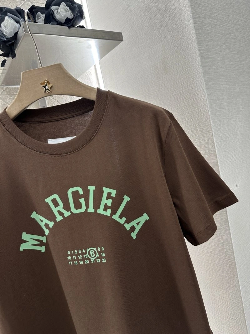 Real Unclassified Brand T-Shirts