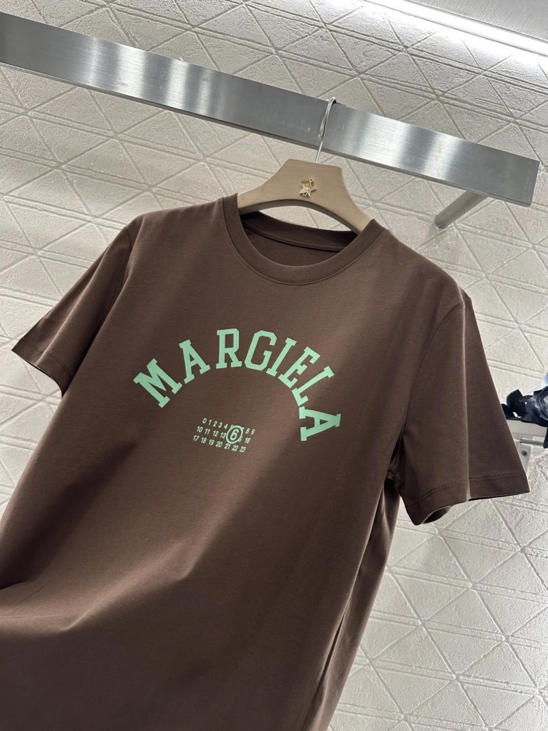 Real Unclassified Brand T-Shirts