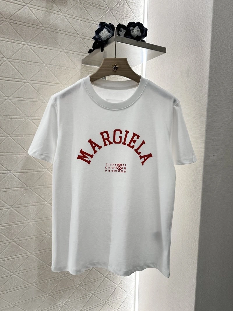 Unclassified Brand T-Shirts