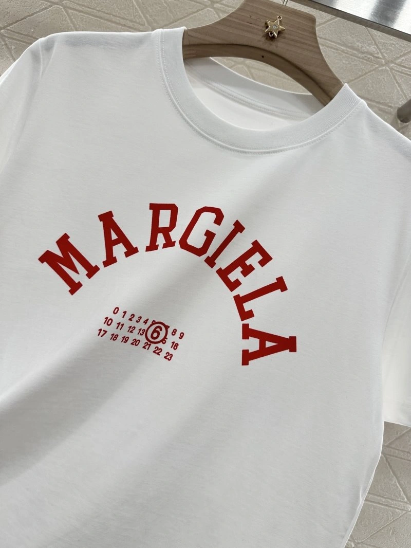 Brand-authenticated Unclassified Brand T-Shirts