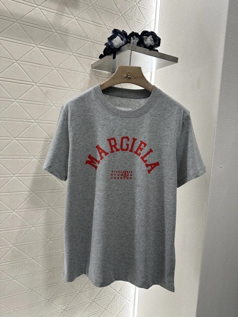 Unclassified Brand T-Shirts