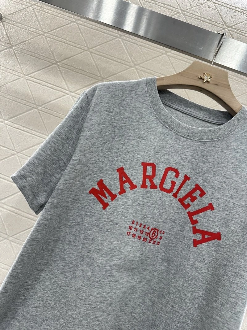 High fidelity Unclassified Brand T-Shirts