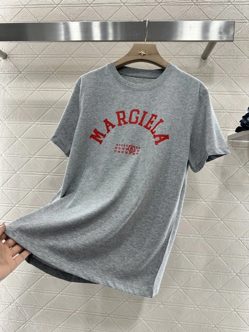 High fidelity Unclassified Brand T-Shirts
