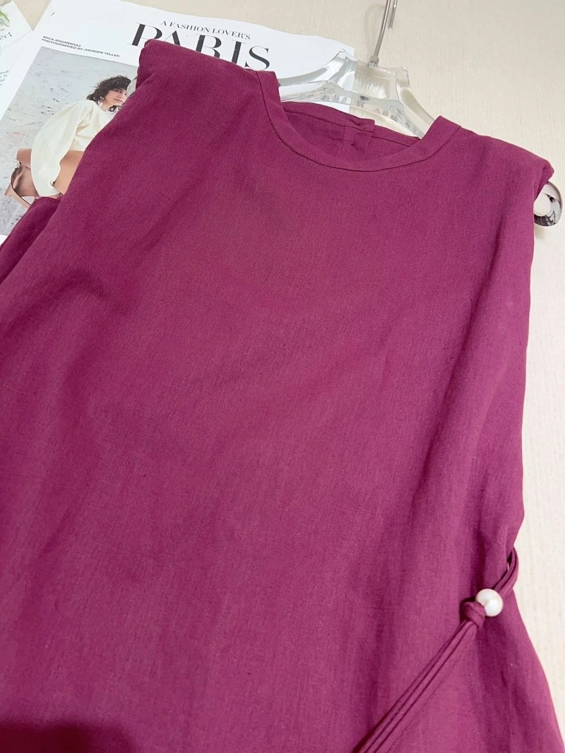 Discounted Unclassified Brand T-Shirts
