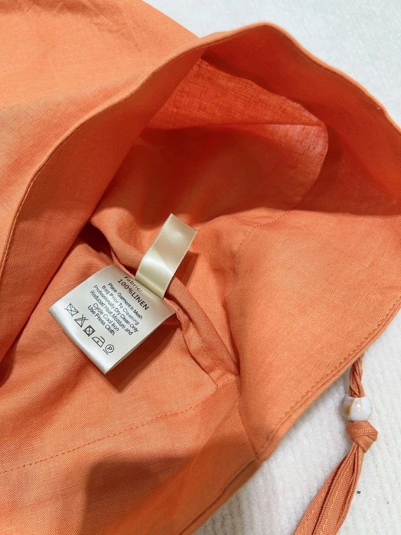 Cut-rate Unclassified Brand T-Shirts