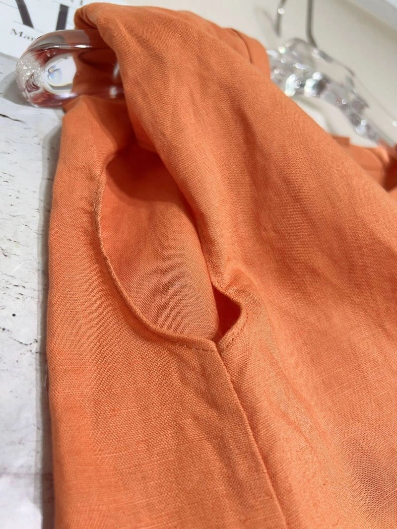 Cut-rate Unclassified Brand T-Shirts