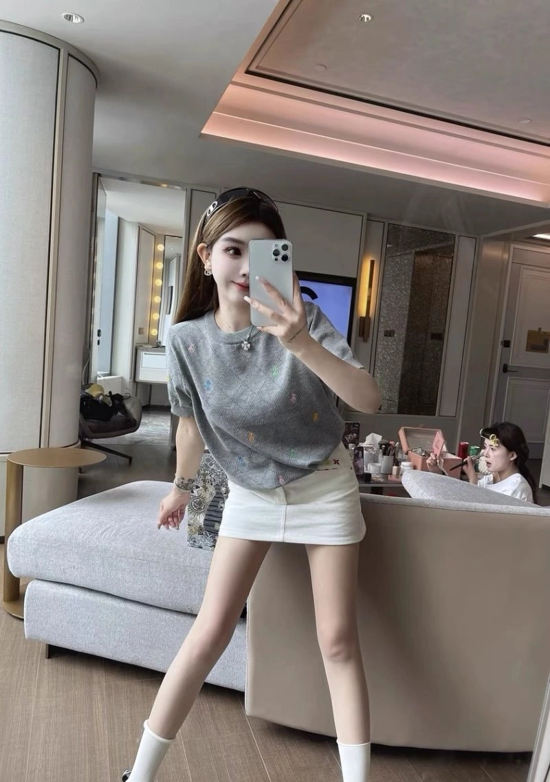 Unclassified Brand T-Shirts