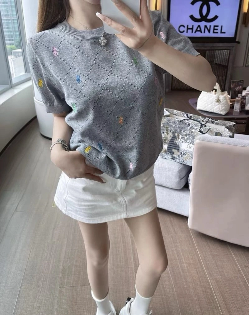 Top mirror Unclassified Brand T-Shirts