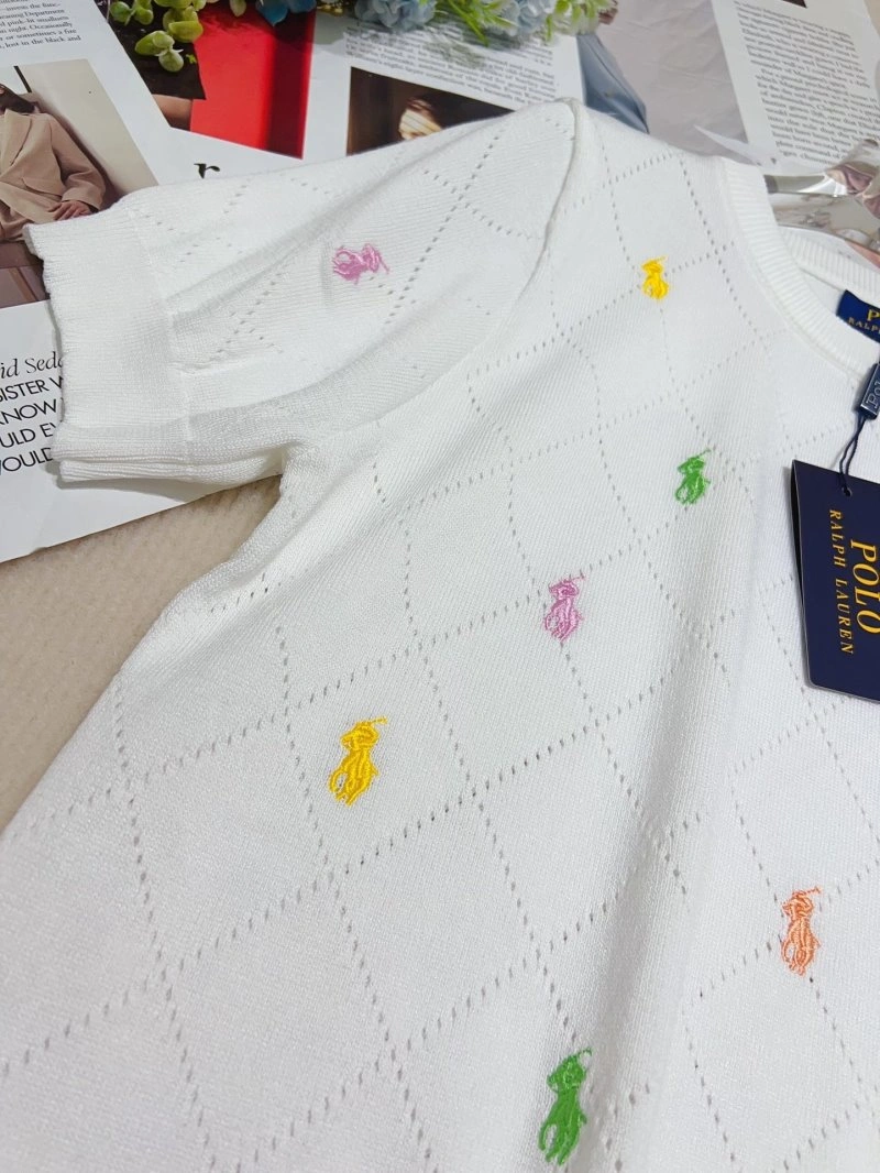 Inexpensive Unclassified Brand T-Shirts