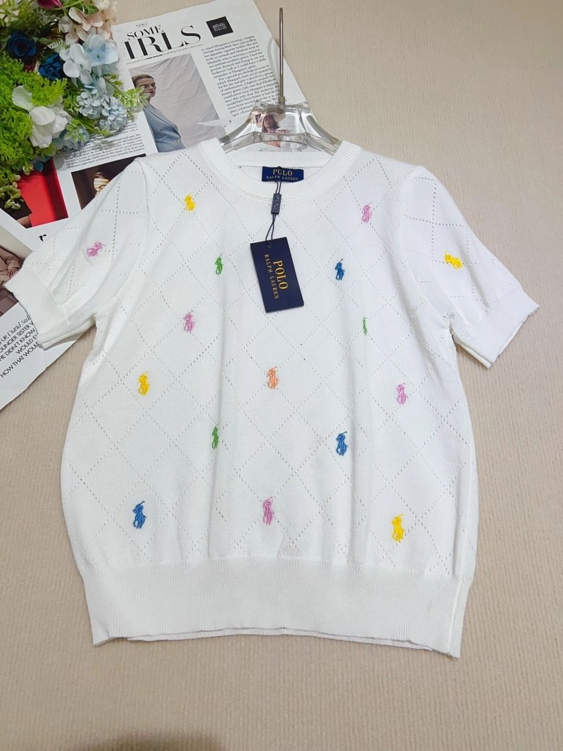 Inexpensive Unclassified Brand T-Shirts