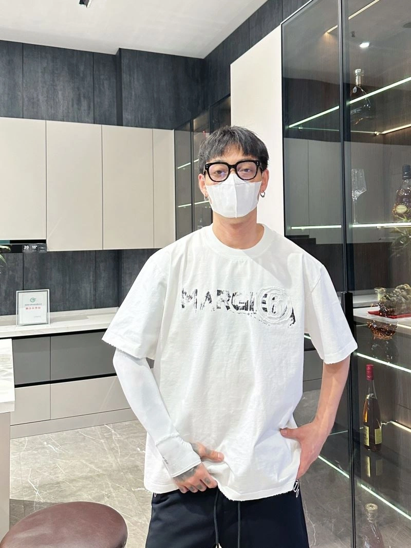 Original Unclassified Brand T-Shirts