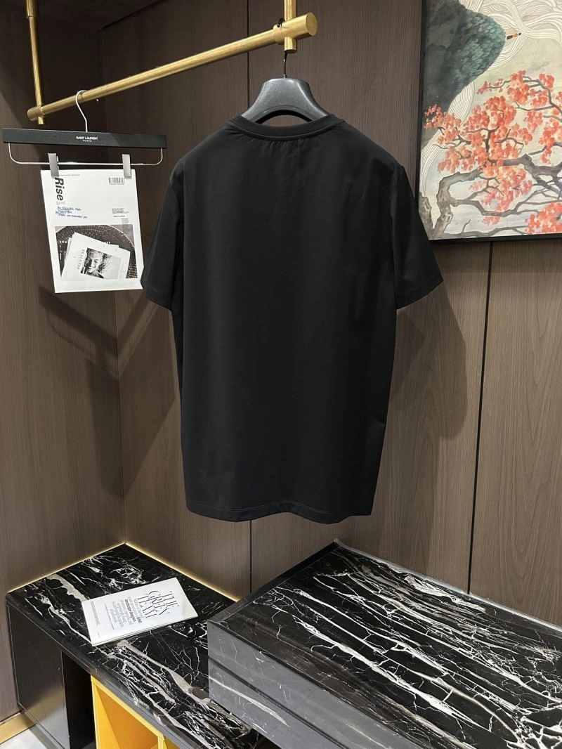 Affordable Unclassified Brand T-Shirts