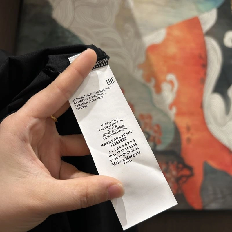 Authentic Unclassified Brand T-Shirts