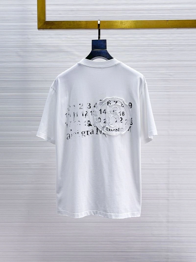 Precise copy Unclassified Brand T-Shirts