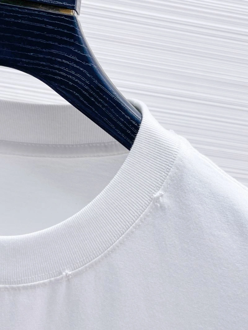 Precise copy Unclassified Brand T-Shirts