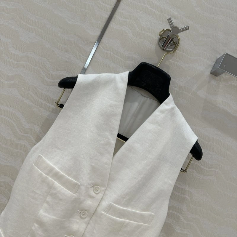 Indistinguishable Unclassified Brand Vest