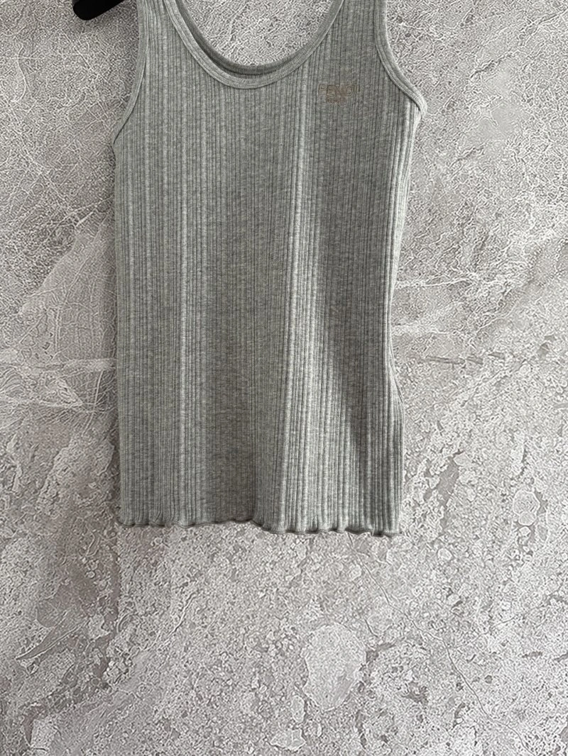 Bargain Unclassified Brand Vest