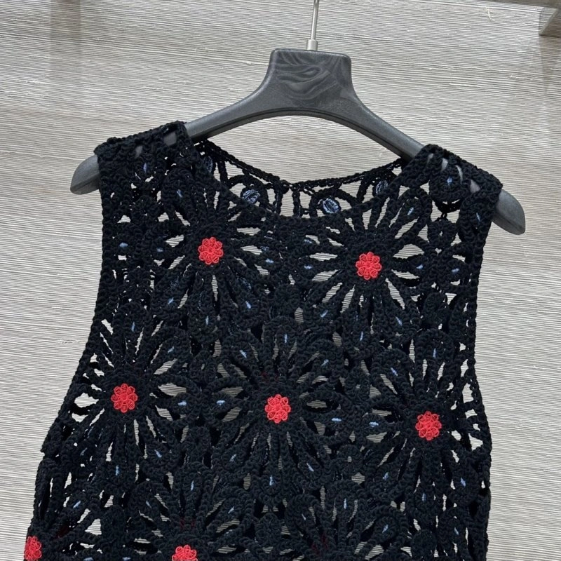 Cut-rate Unclassified Brand Vest