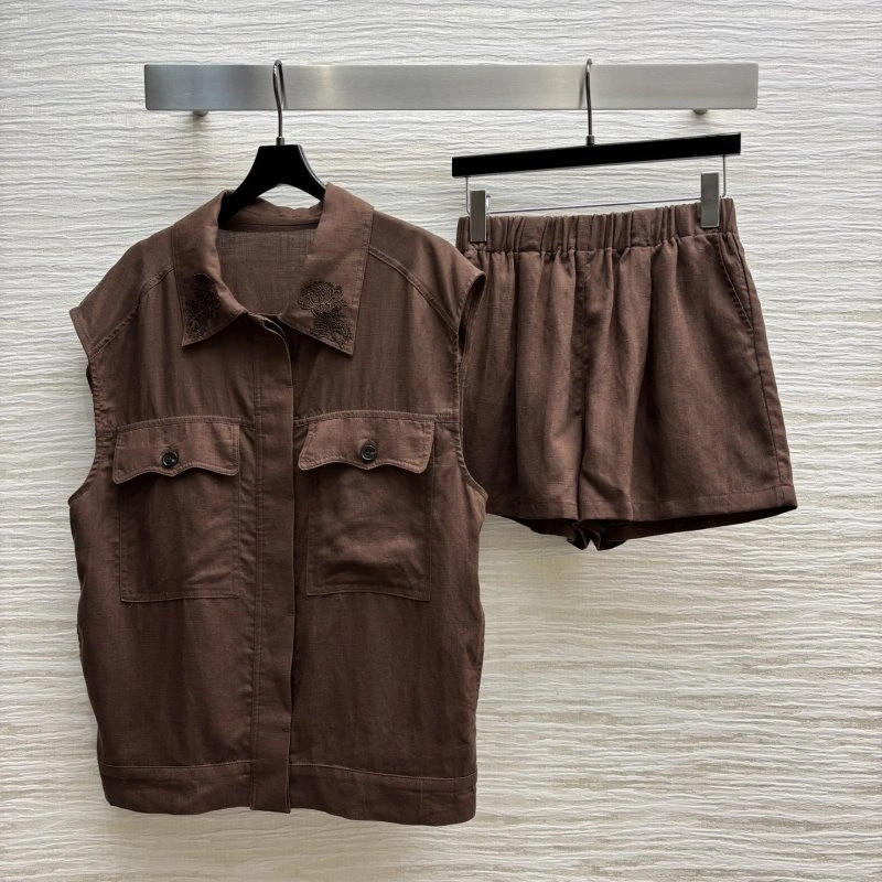 Unclassified Brand Vest