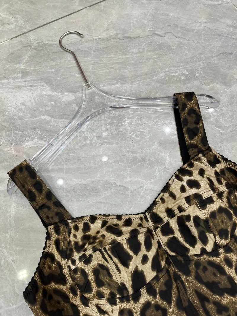 Affordable Unclassified Brand Vest