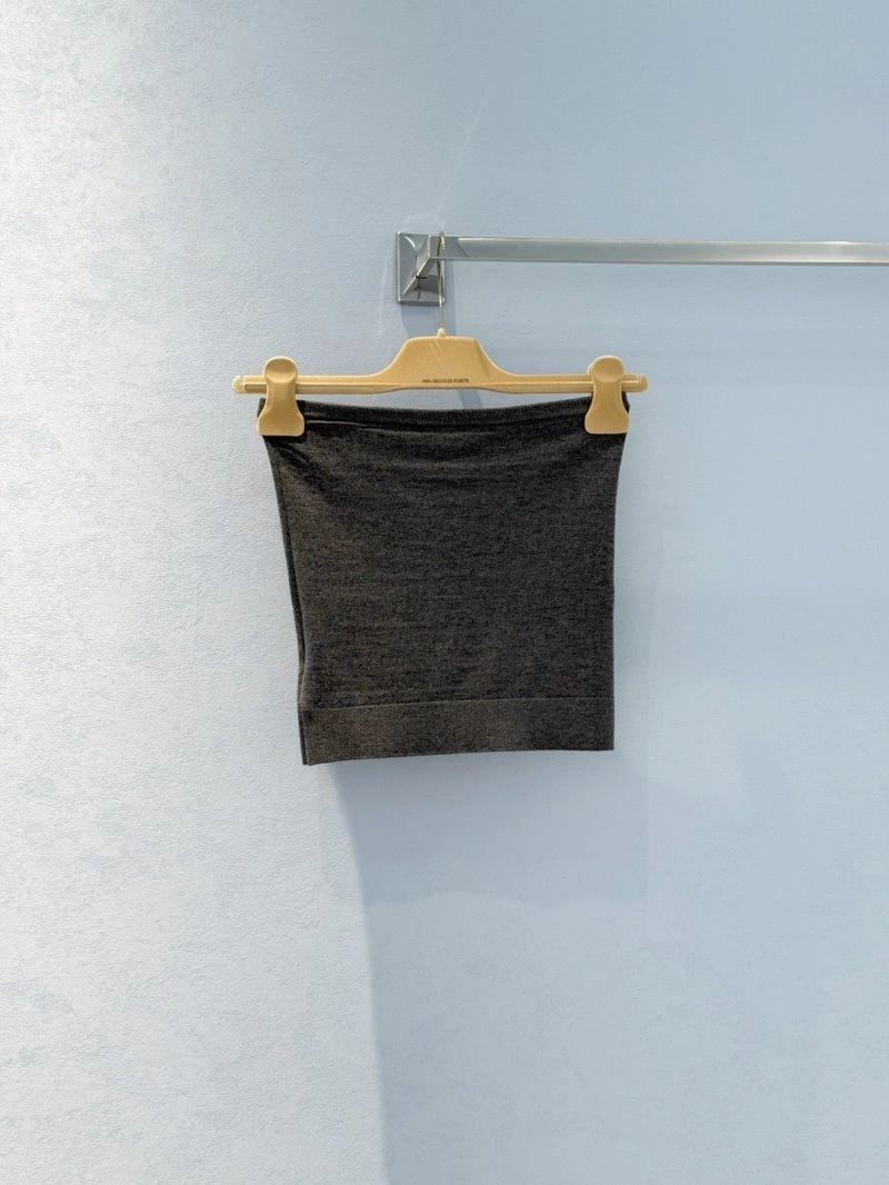 Discounted Unclassified Brand Vest