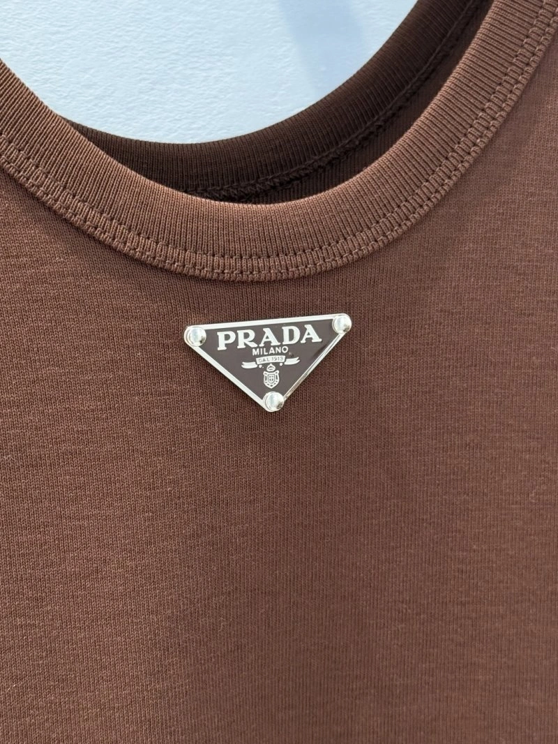Brand-authenticated Unclassified Brand Vest