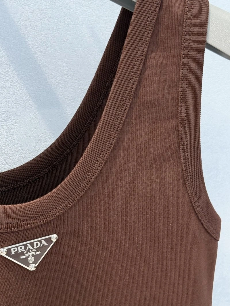 Brand-authenticated Unclassified Brand Vest