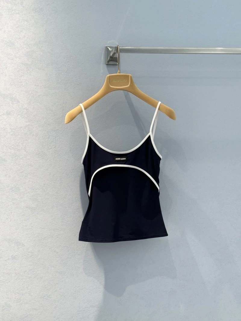 Unclassified Brand Vest