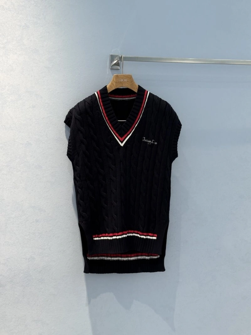 Unclassified Brand Vest