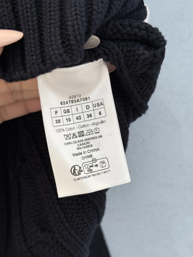 Value-priced Unclassified Brand Vest