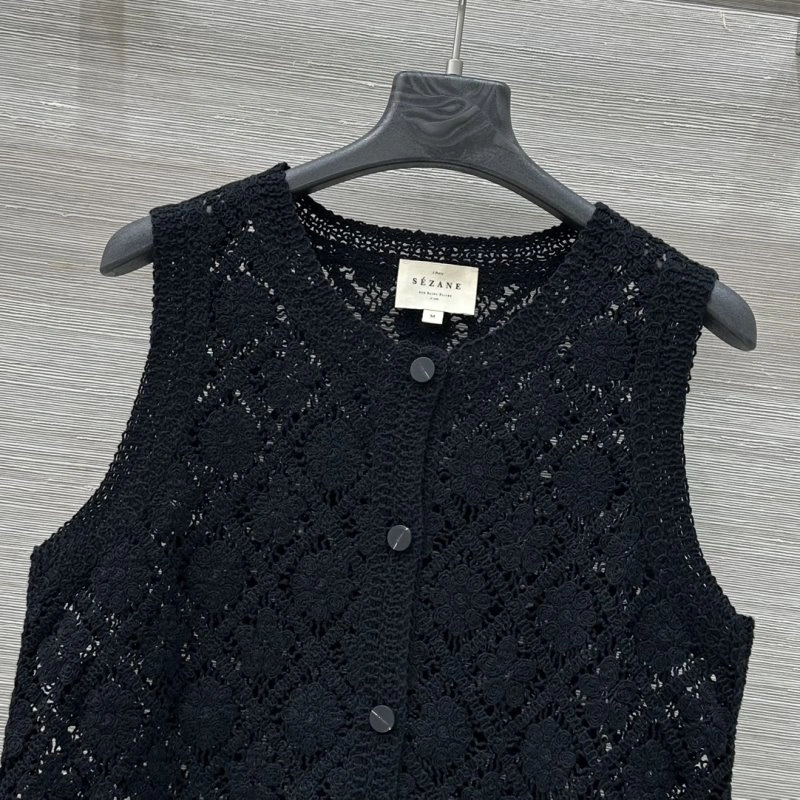 Discounted Unclassified Brand Vest