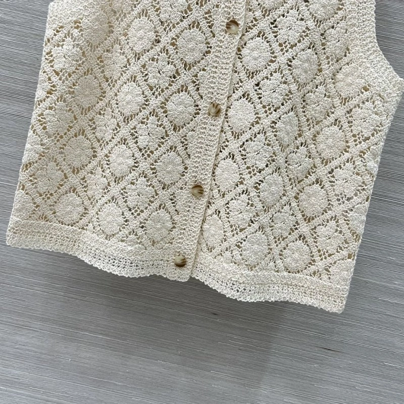 Inexpensive Unclassified Brand Vest
