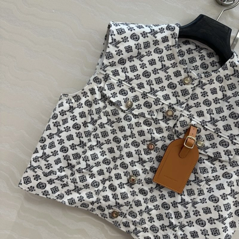 Value-priced Unclassified Brand Vest