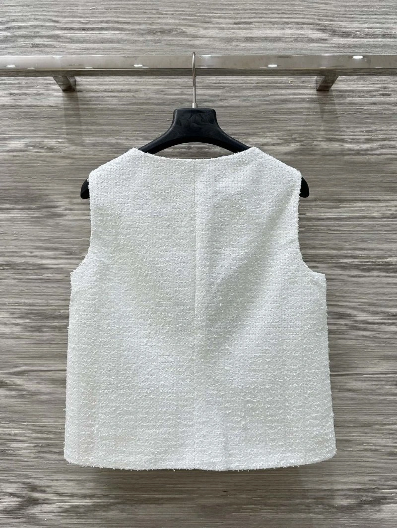 Discounted Unclassified Brand Vest