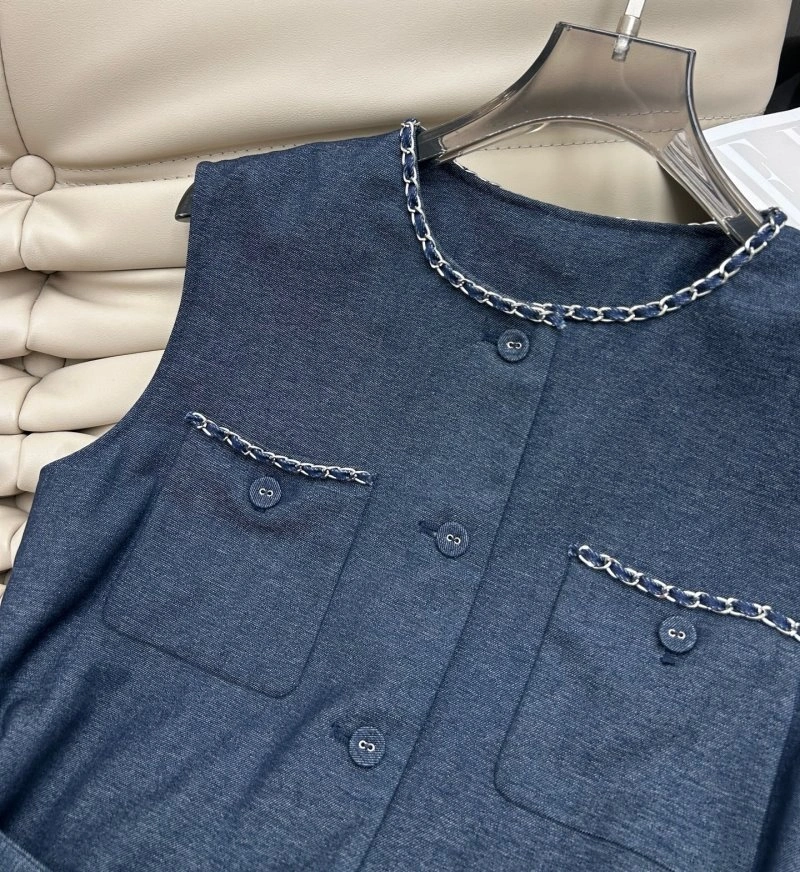 Affordable Unclassified Brand Vest