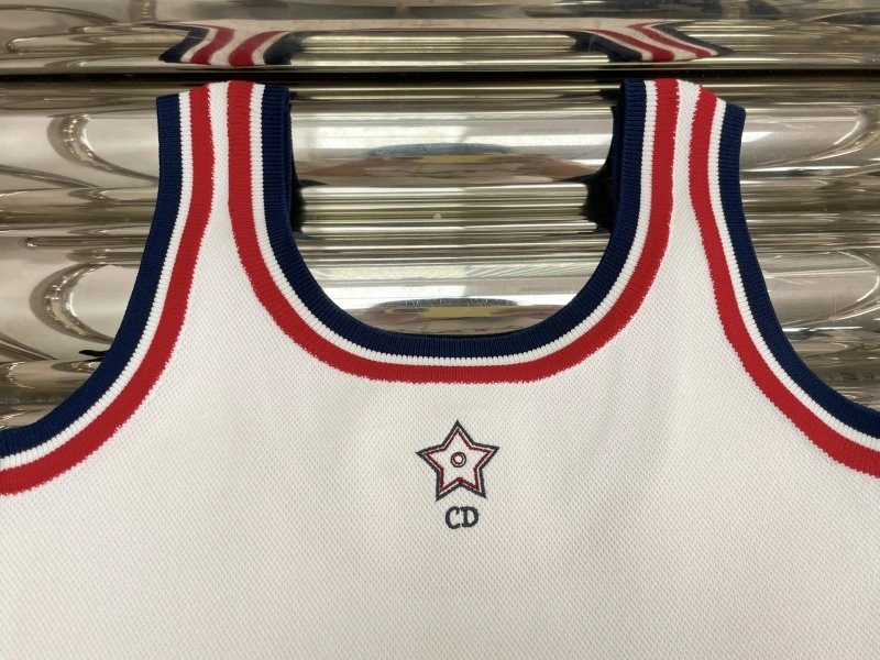 Indistinguishable Unclassified Brand Vest