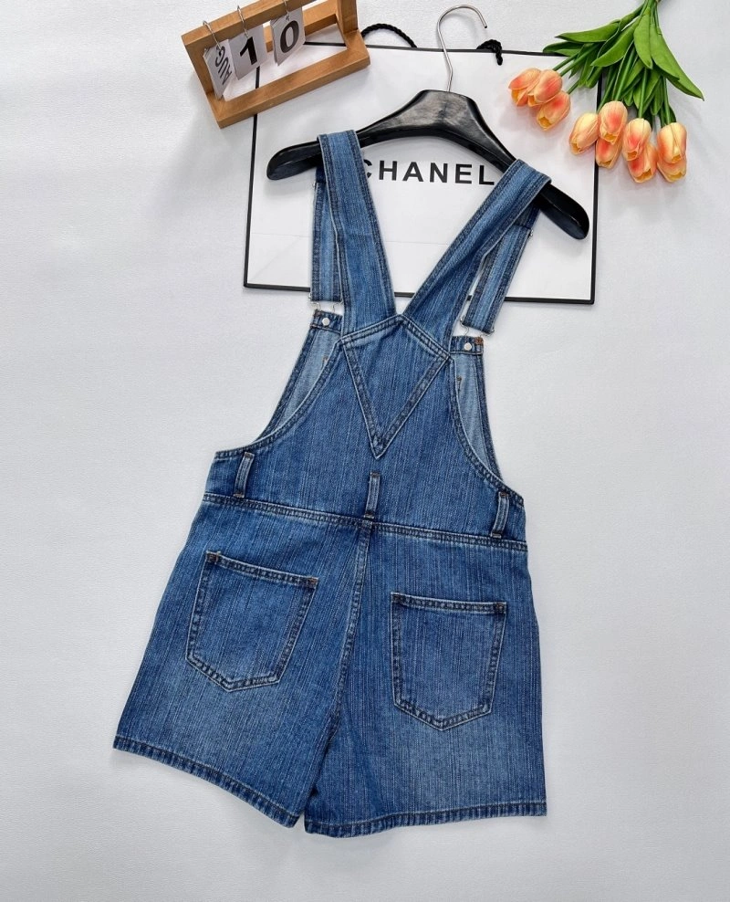 Legit Unclassified Brand Vest