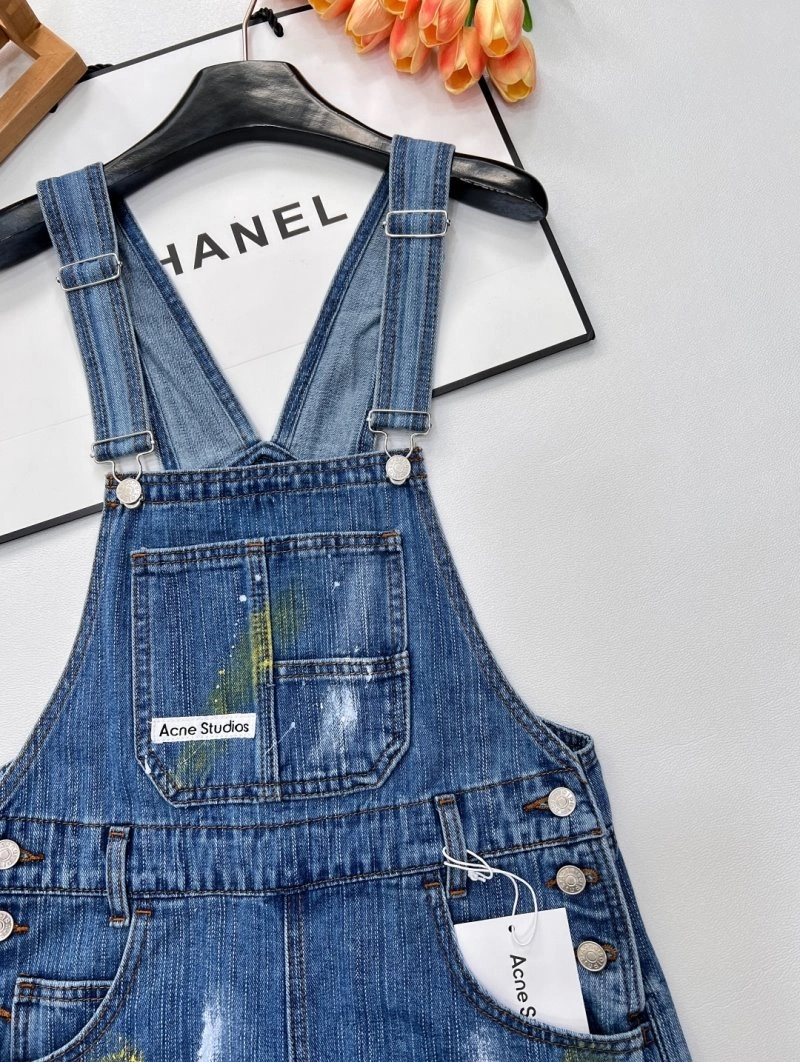 Legit Unclassified Brand Vest