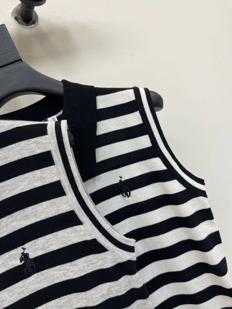 Bargain Unclassified Brand Vest