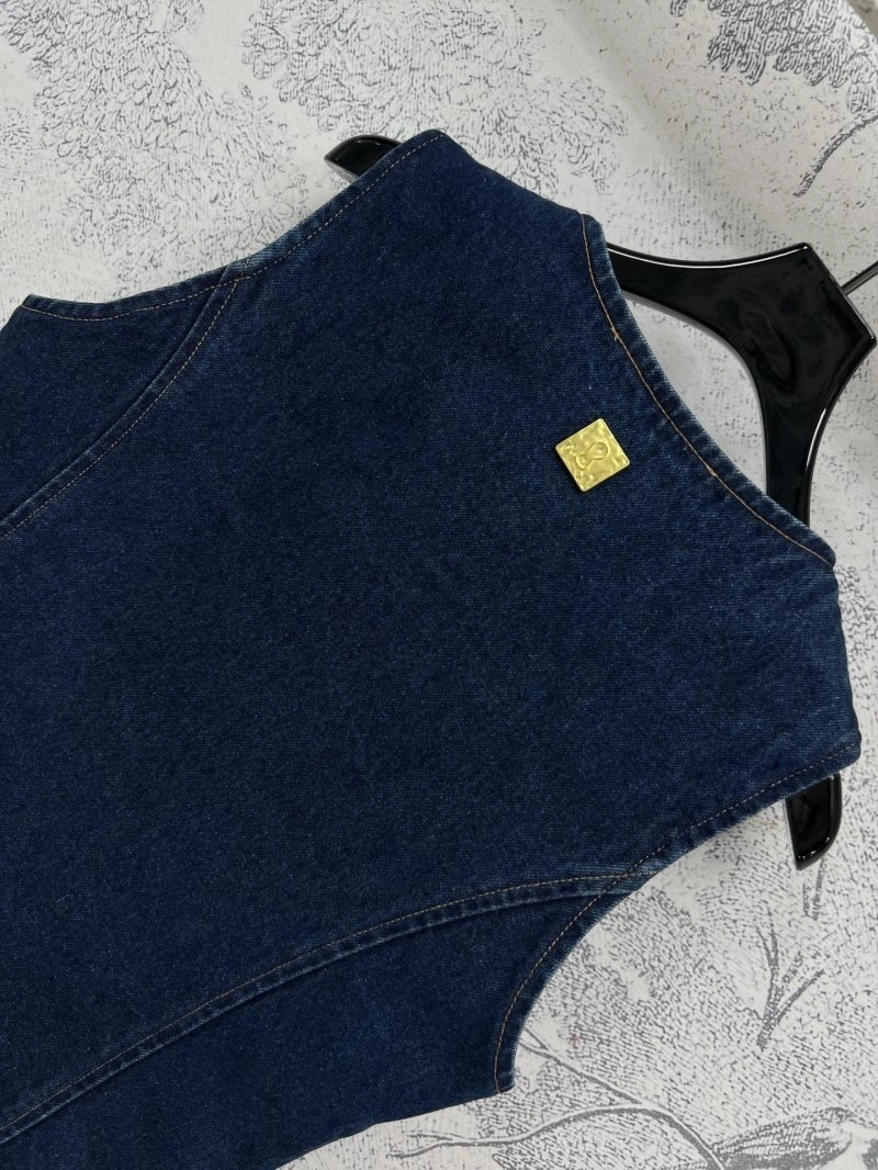 Budget-friendly Unclassified Brand Vest