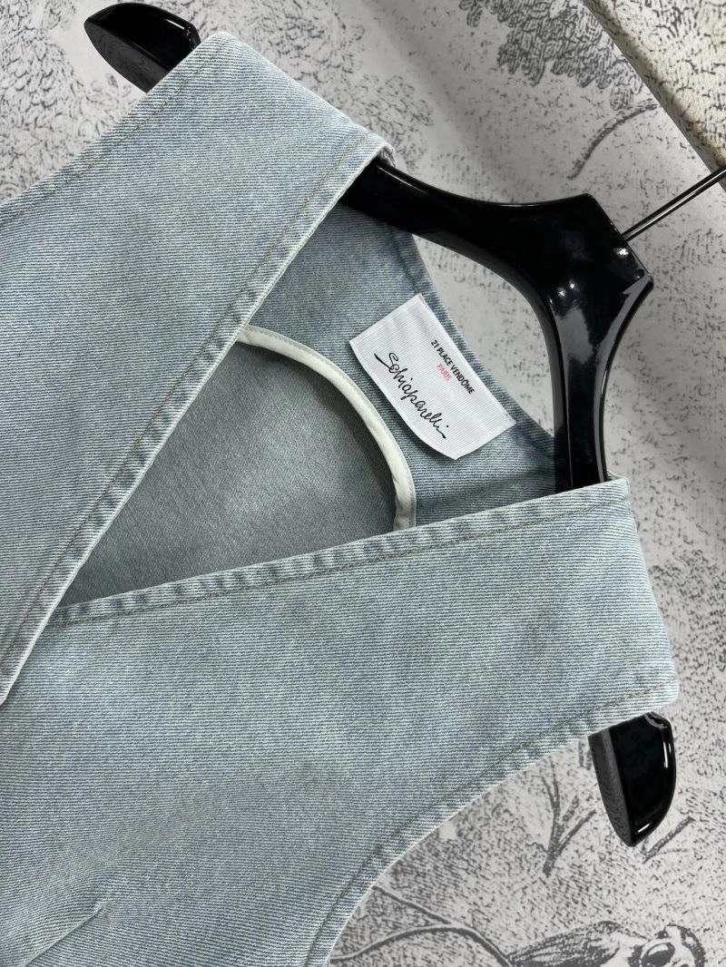 Authentic Unclassified Brand Vest