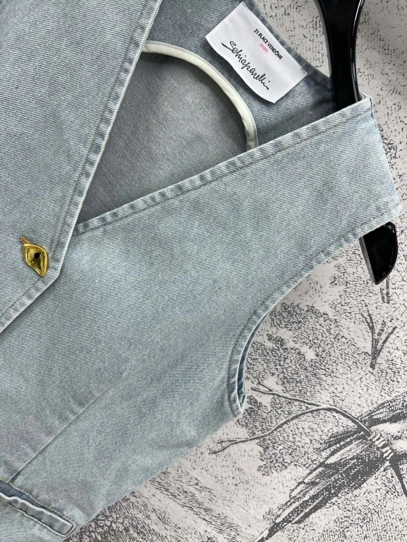 Authentic Unclassified Brand Vest