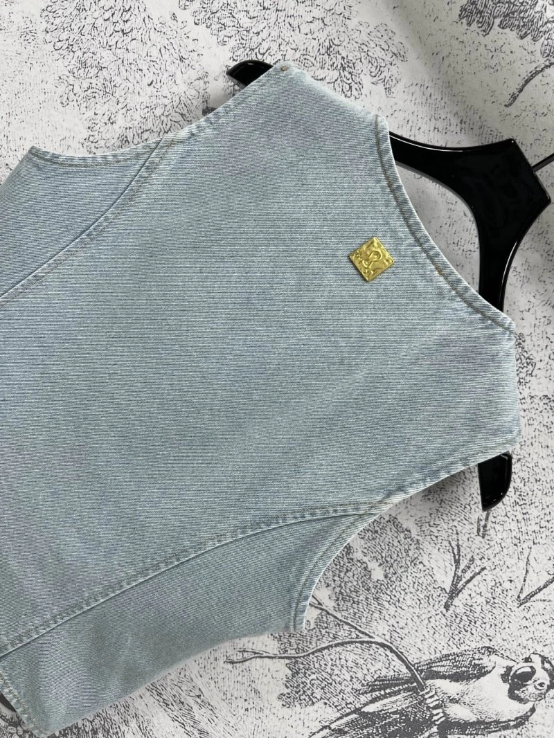 Authentic Unclassified Brand Vest