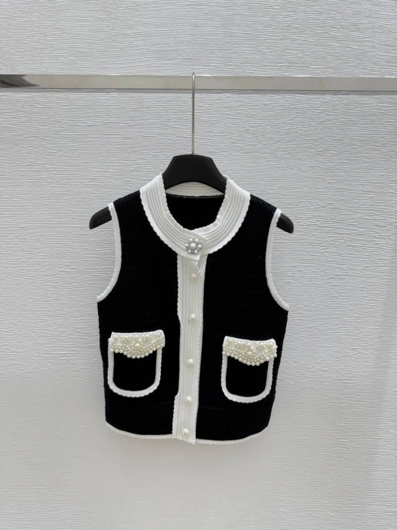 Unclassified Brand Vest