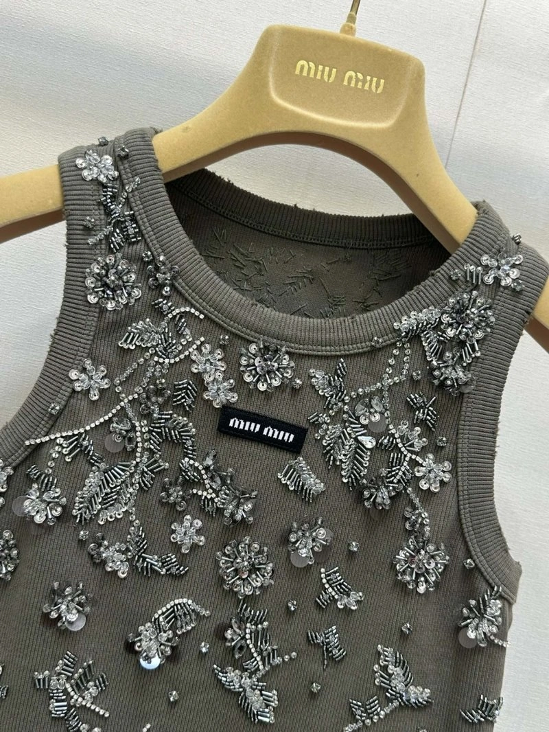 Affordable Unclassified Brand Vest