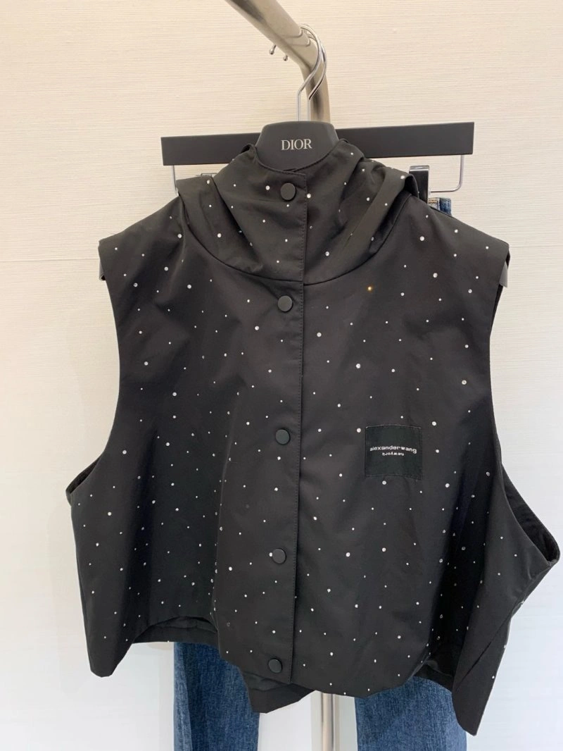 Inexpensive Unclassified Brand Vest