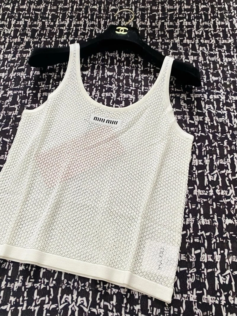 Unclassified Brand Vest